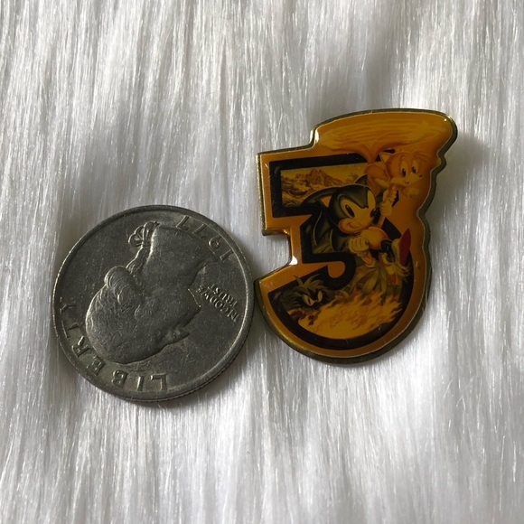 Vintage | Jewelry | 525 Vintage Sonic The Hedgehog 3 Pin | Poshmark